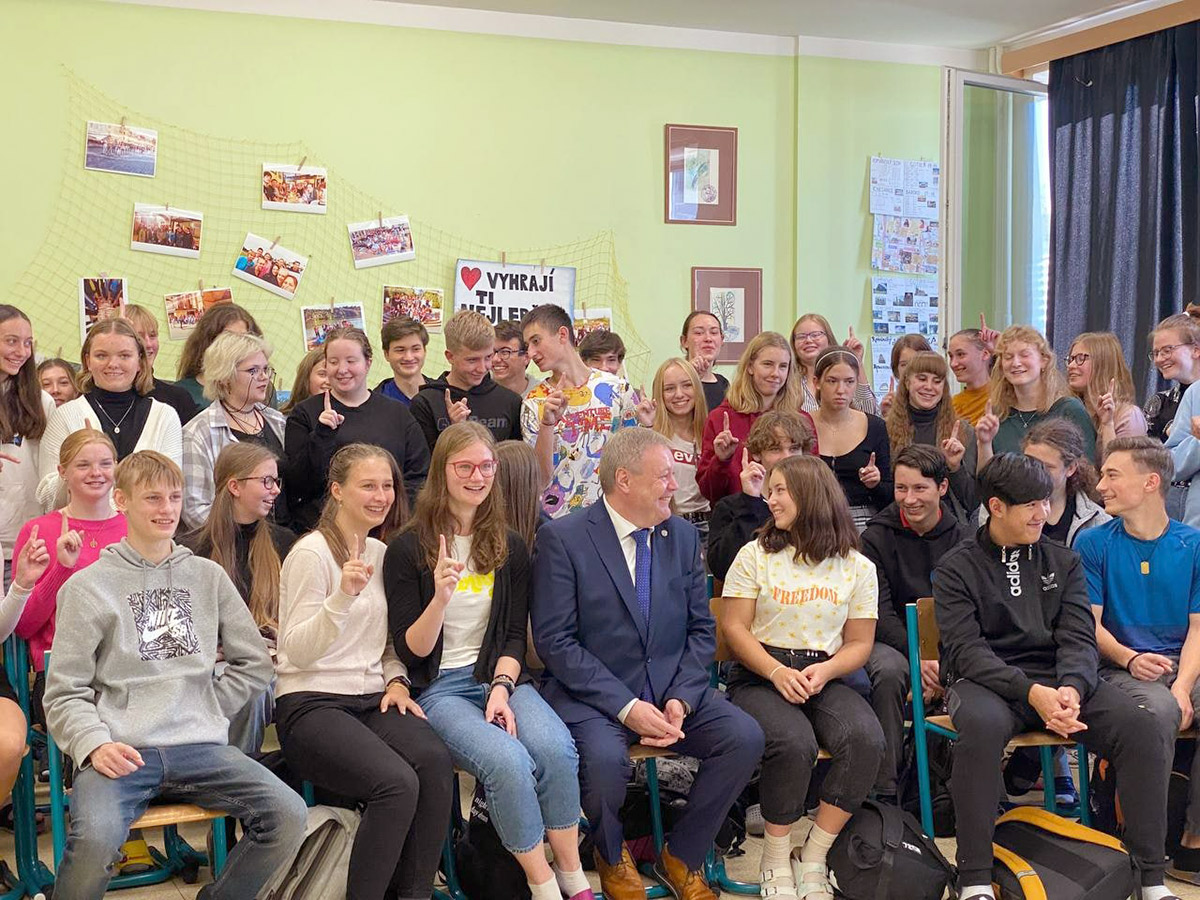Visiting Czech High School Students Through “The Power of My Voice ...